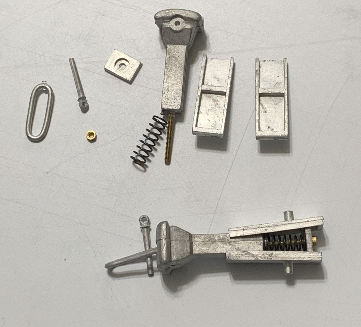 Link and pin couplers - sprung - 1 pair – ozarkminiatures